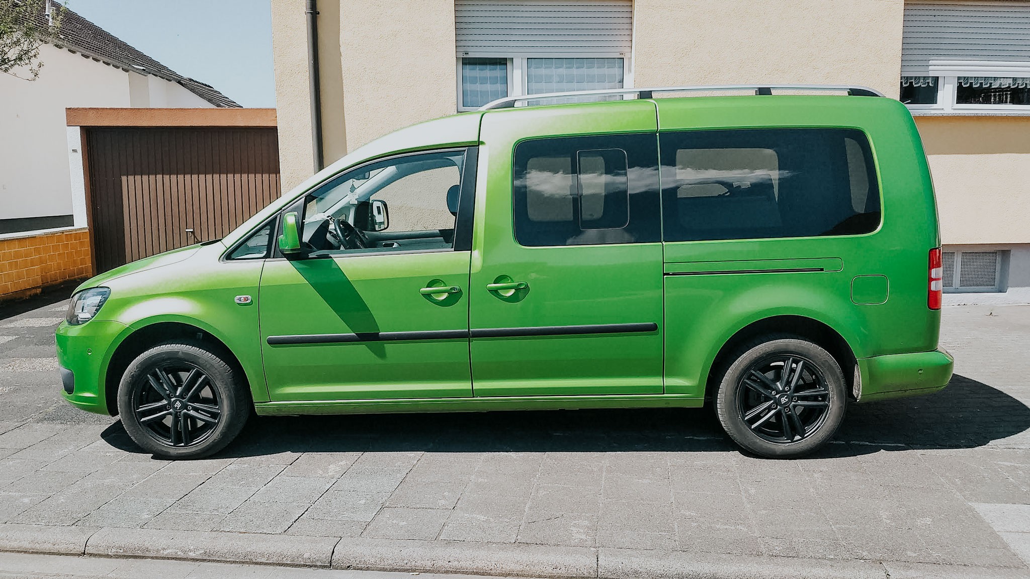 Http failure response for https://search.rsuapis.de/api/v1/vehicle ...