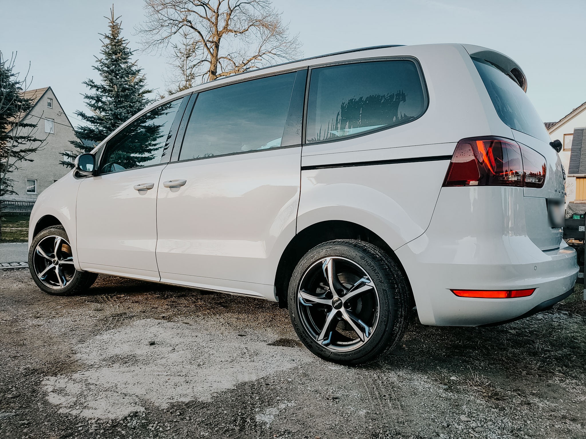 Ronal R62 Blue jetblack-matt-frontkopiert - 8.5x20 ET35 - LK5/110 ML65 ...